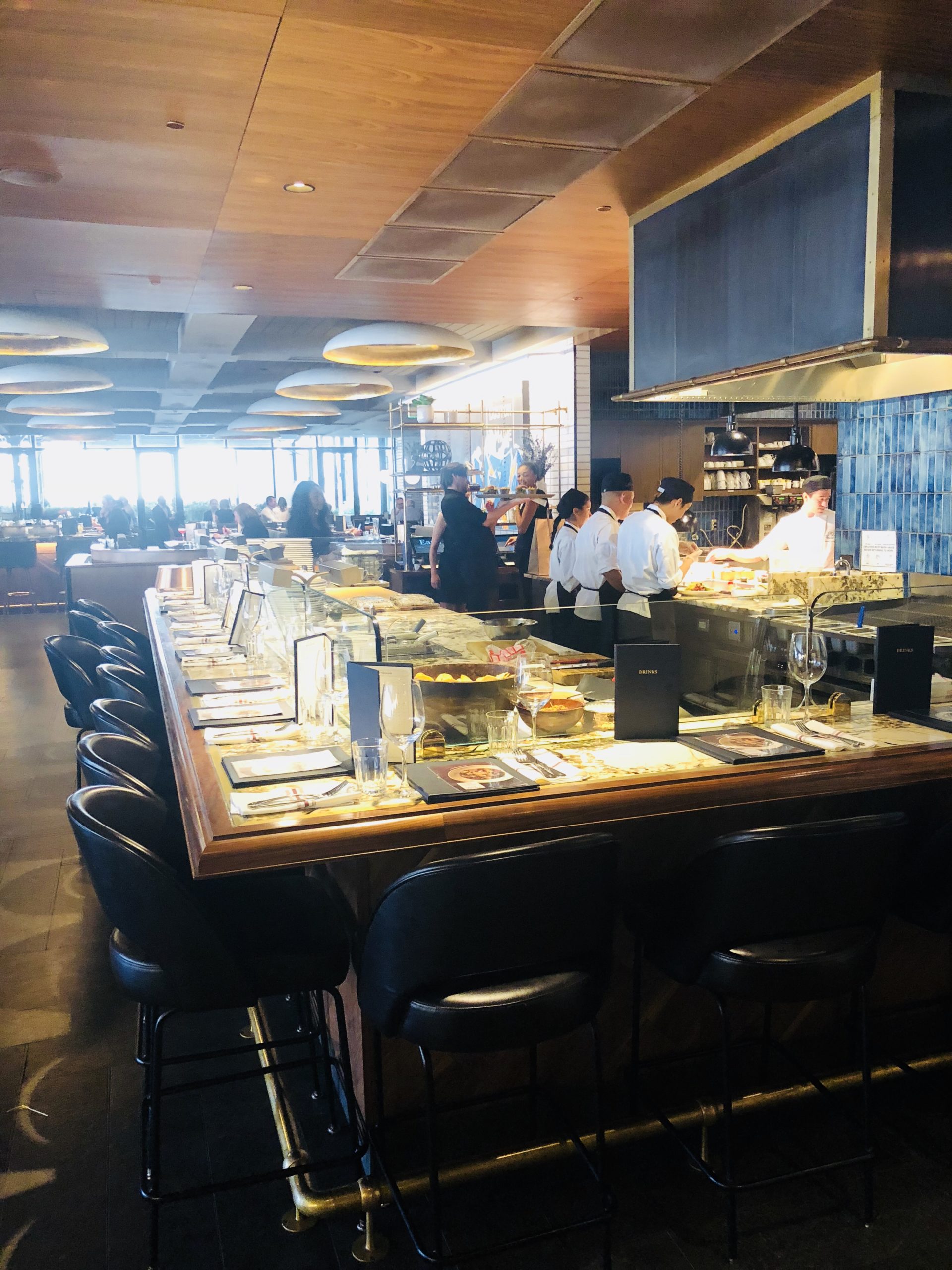 Earls Prudential Restaurant Review (Boston, MA) - The Hungry Mouse
