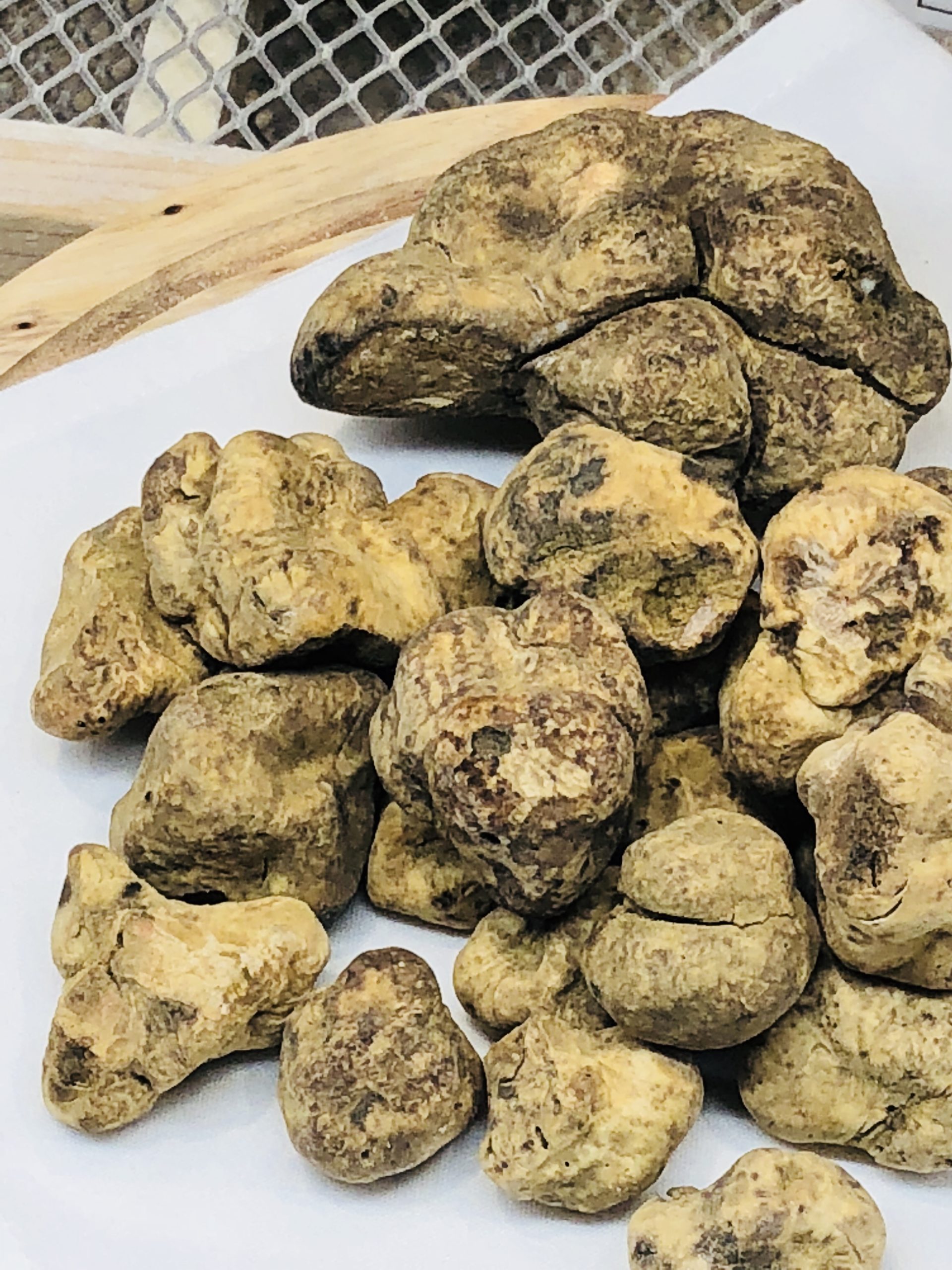 How to Cook White Truffles - The Hungry Mouse